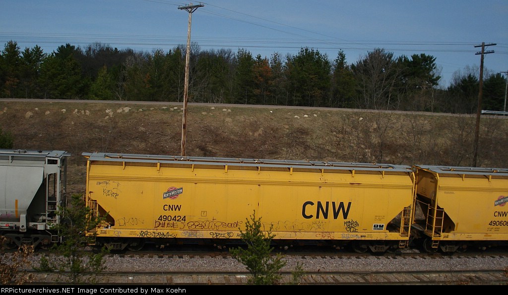 CNW 490424